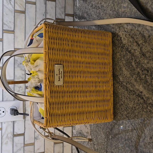 kate spade | Bags | Kate Spade Wicker Purse With Lemon Print Interior ...